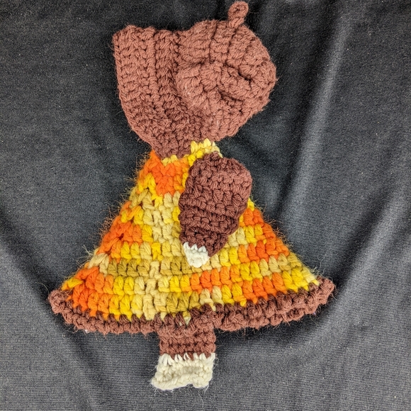 Accents | Vintage Handmade Girl In Bonnet Holly Hobbie Crochet Decor ...